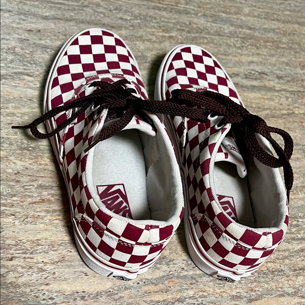 Vans Checkered Burgundy And White Sneakers - Gem